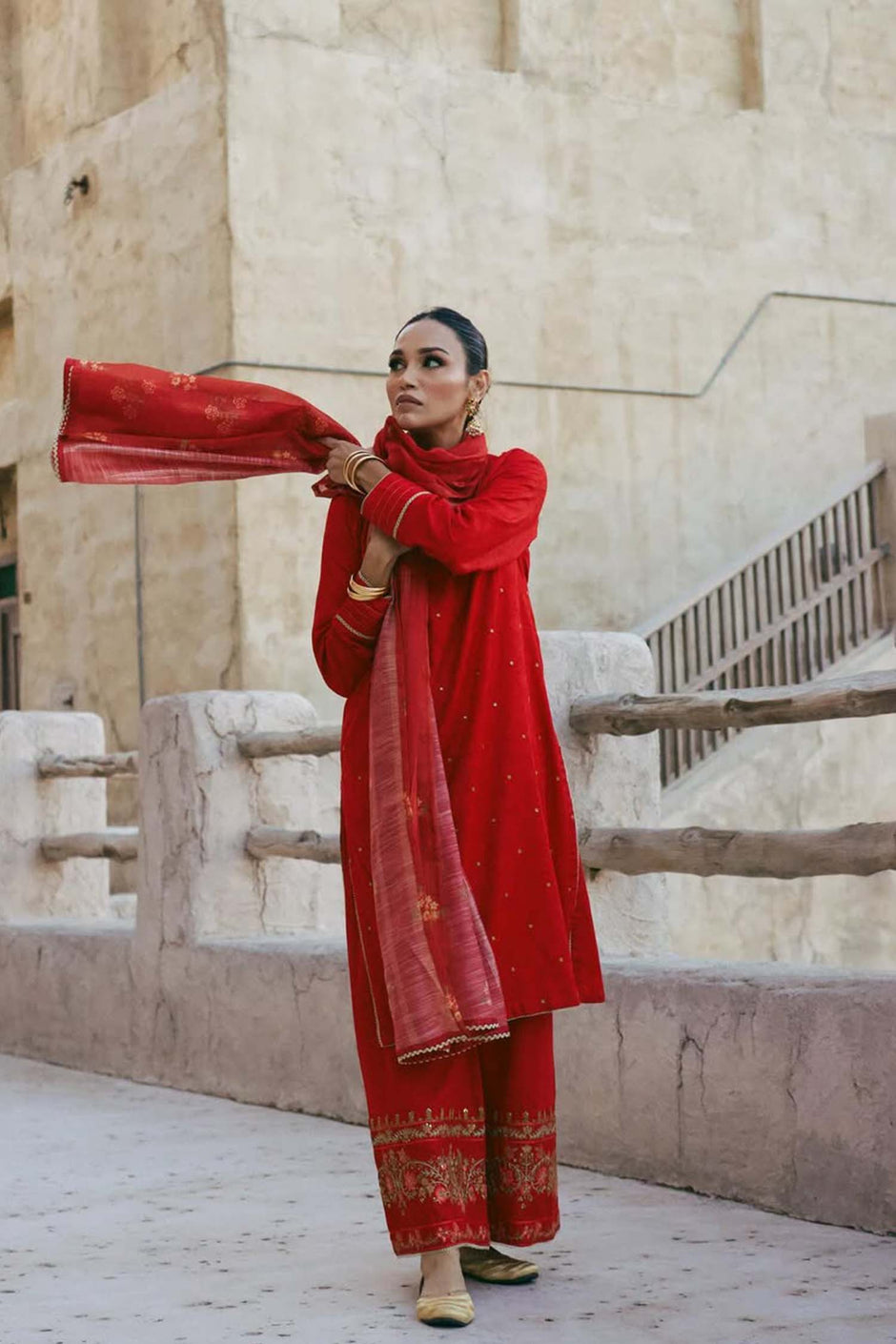 Eastern Dresses: Girls Ready to Wear Dresses Online